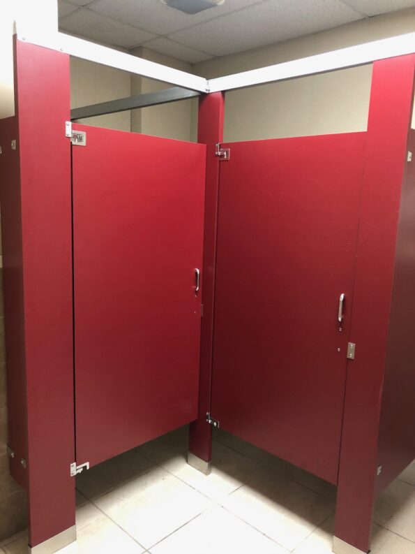 Plastic Laminate Partitions - Partition King