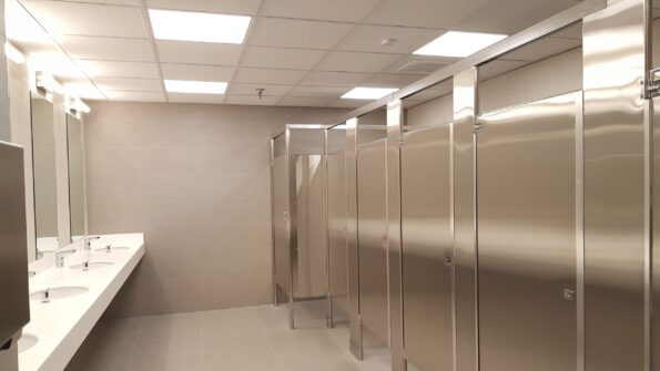 A Complete Guide to Stainless Steel Toilet Partitions